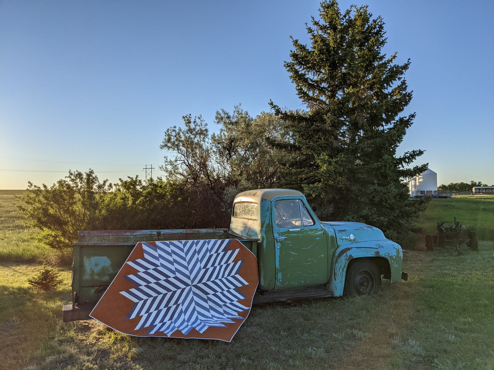 Commonwealth Star Quilt Pattern - PRINTED